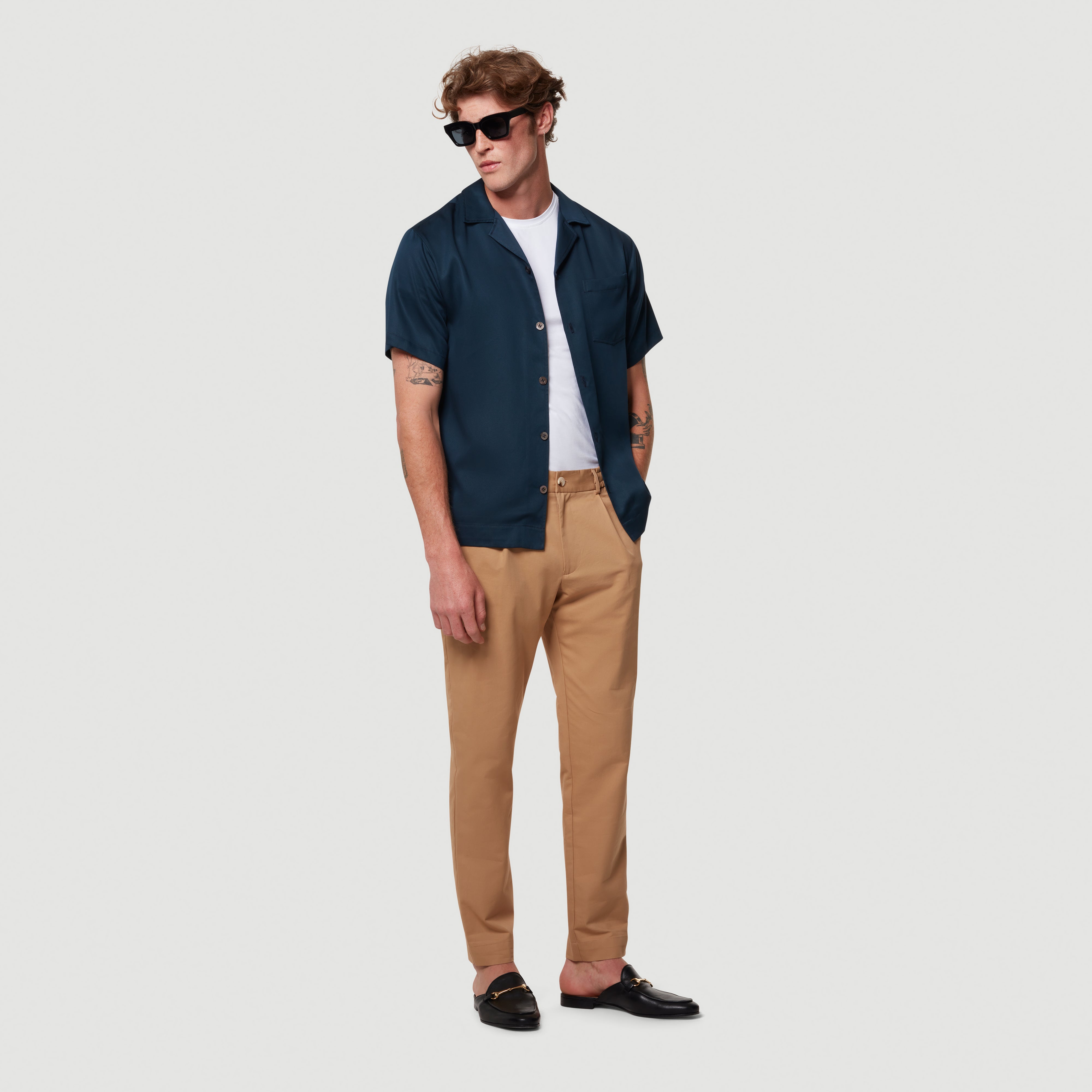 CHÉ | Pleated Chino in Brown - Inspired by Cargo Trousers | Versatile ...